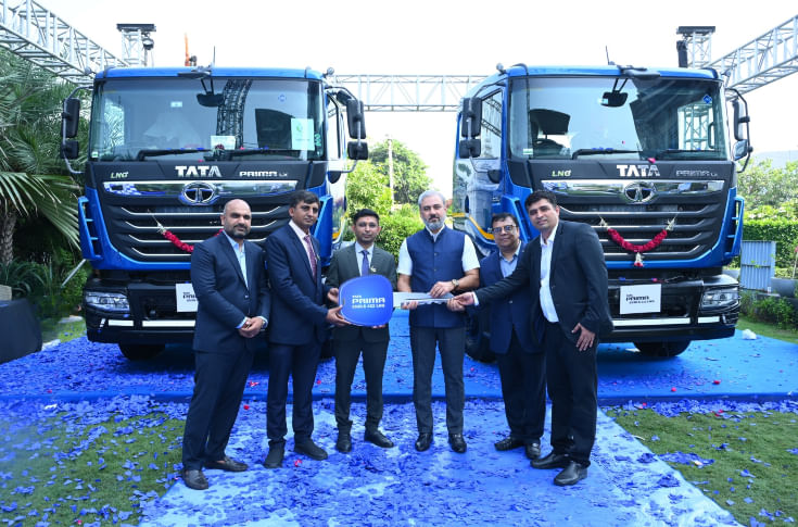 Tata Motors begins delivery of 150 LNG trucks to Clean Green Fuel and Logistics Pvt. Ltd ...