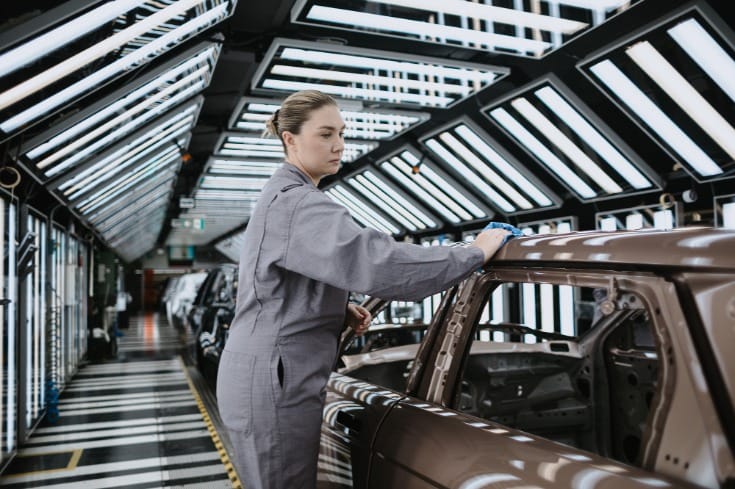 JLR Halewood plant to produce EVs alongside ICE and hybrid models ...