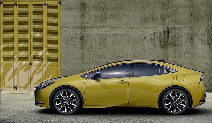 Revealed: Toyota’s fifth-generation Prius Hybrid | Autocar Professional