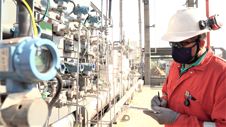 Shell Energy India opens its LNG-truck loading unit in Hazira | Autocar ...