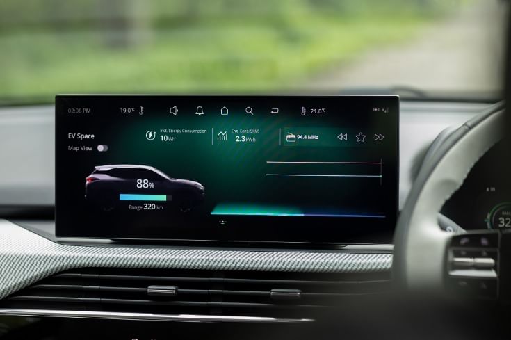 Tata Motors powers up Harrier appeal with new electric variant ...