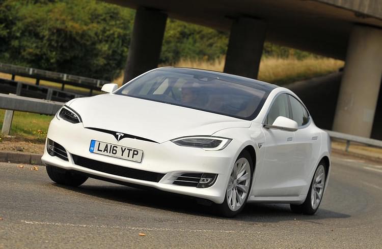Autopilot supplier criticises Tesla for “pushing the envelope on safety ... Autopilot supplier criticises Tesla for “pushing the envelope on safety ...
