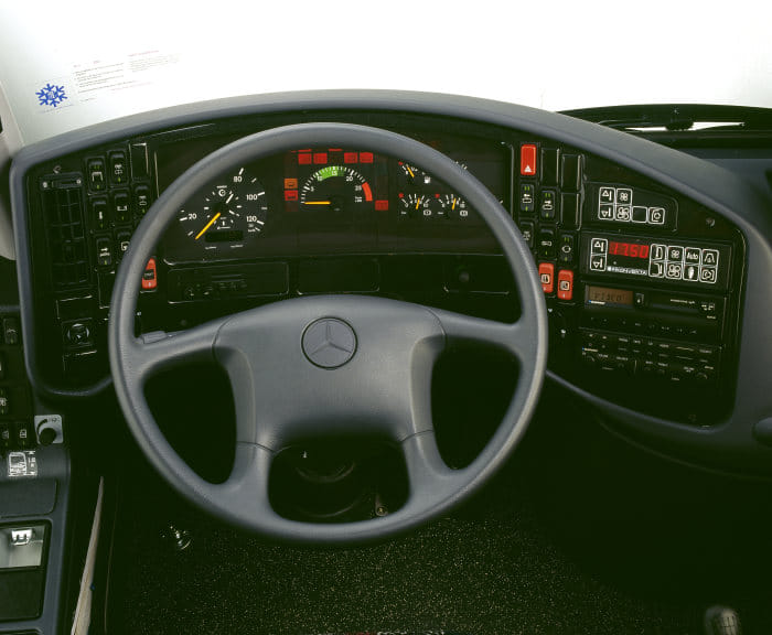 Mercedes-Benz premieres Tourismo high-deck touring coach | Autocar ...