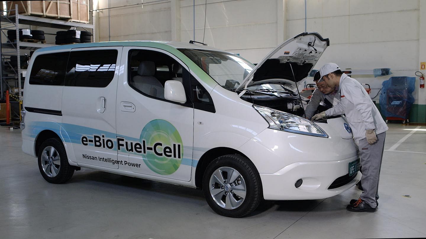 Nissan fuel cell car store