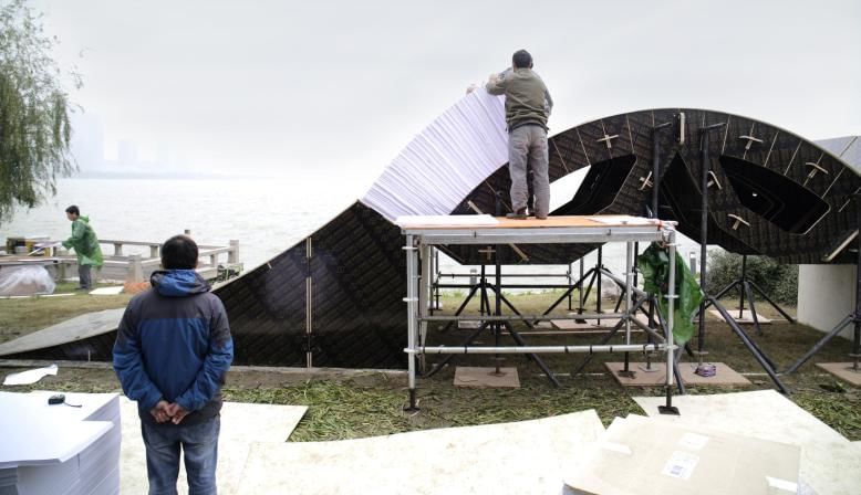 Land Rover celebrates 45th anniversary by driving Range Rover SUV over ...