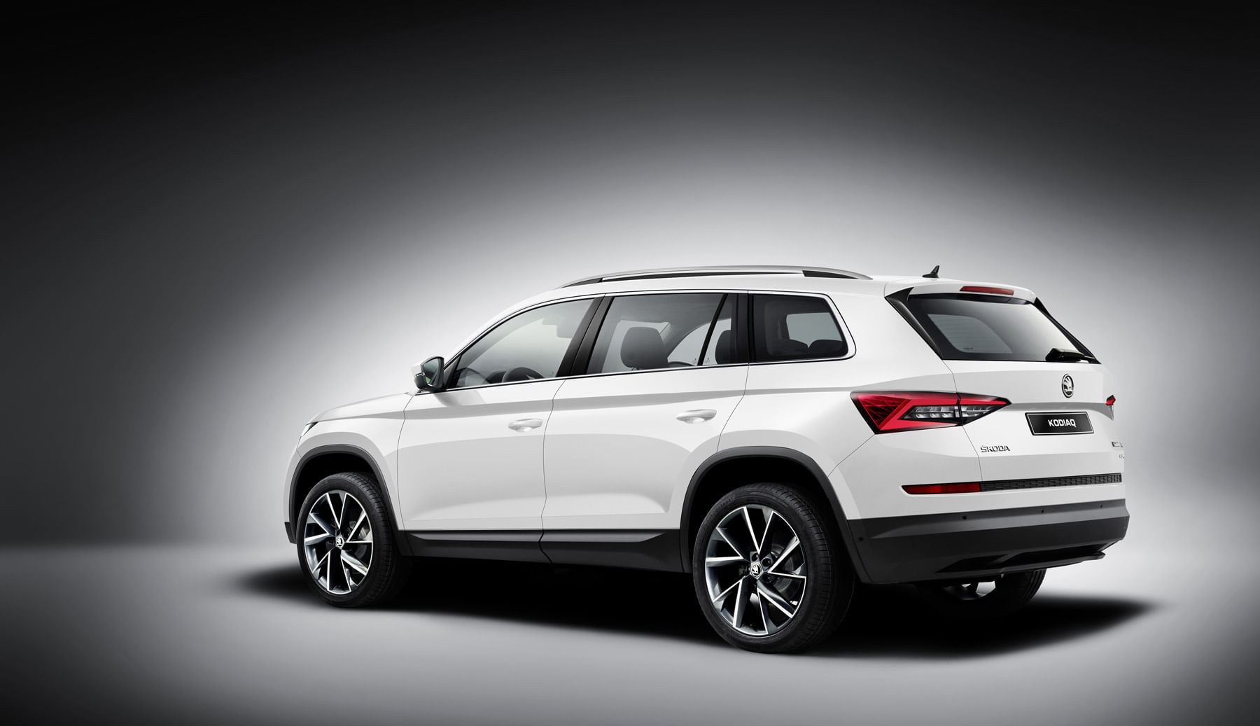 Skoda reveals all-new India-bound seven-seater Kodiaq SUV | Autocar ...