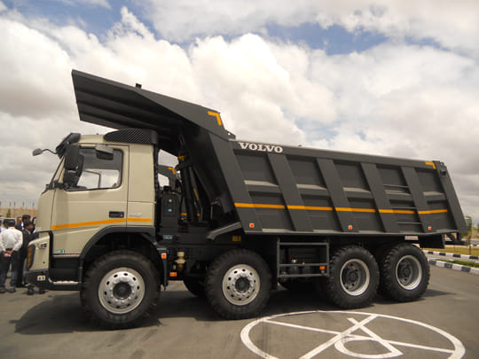 Volvo replaces FM 400 with FMX 440 tipper, sells 100 units in four ...